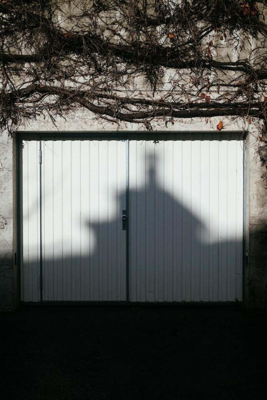 Removing garage roof asbestos cost - A Stashbee Guide | Blog | Stashbee